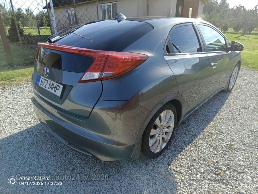 Grey Honda Civic 2012 in Tallinn, with an engine capacity of 1.80 L and mileage of 135 thousand km for 6800 €, photo 5 on AUTOMOTO.COM.LV