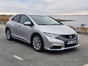 Pelēks Honda Civic 2012 Tallina, ar dzinēja tilpumu 1.80 L un nobraukumu 162 tūkst. km par 6900 €, foto  vietnē AUTOMOTO.COM.LV