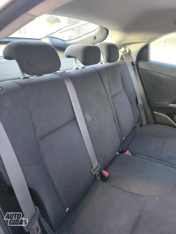 Pelēks Honda Civic 2012 Šauļi, ar dzinēja tilpumu 2.20 L un nobraukumu 332 tūkst. km par 4300 €, foto 5 vietnē AUTOMOTO.COM.LV