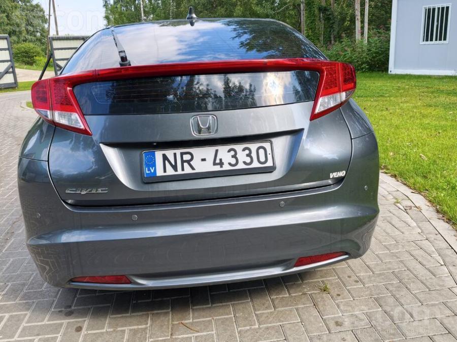 Pelēks Honda Civic 2012 Rīga, ar dzinēja tilpumu 1.80 L un nobraukumu 213 tūkst. km par 7100 €, foto 7 vietnē AUTOMOTO.COM.LV