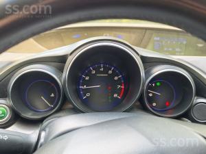 Pelēks Honda Civic 2012 Rīga, ar dzinēja tilpumu 1.80 L un nobraukumu 213 tūkst. km par 7100 €, foto 10 vietnē AUTOMOTO.COM.LV