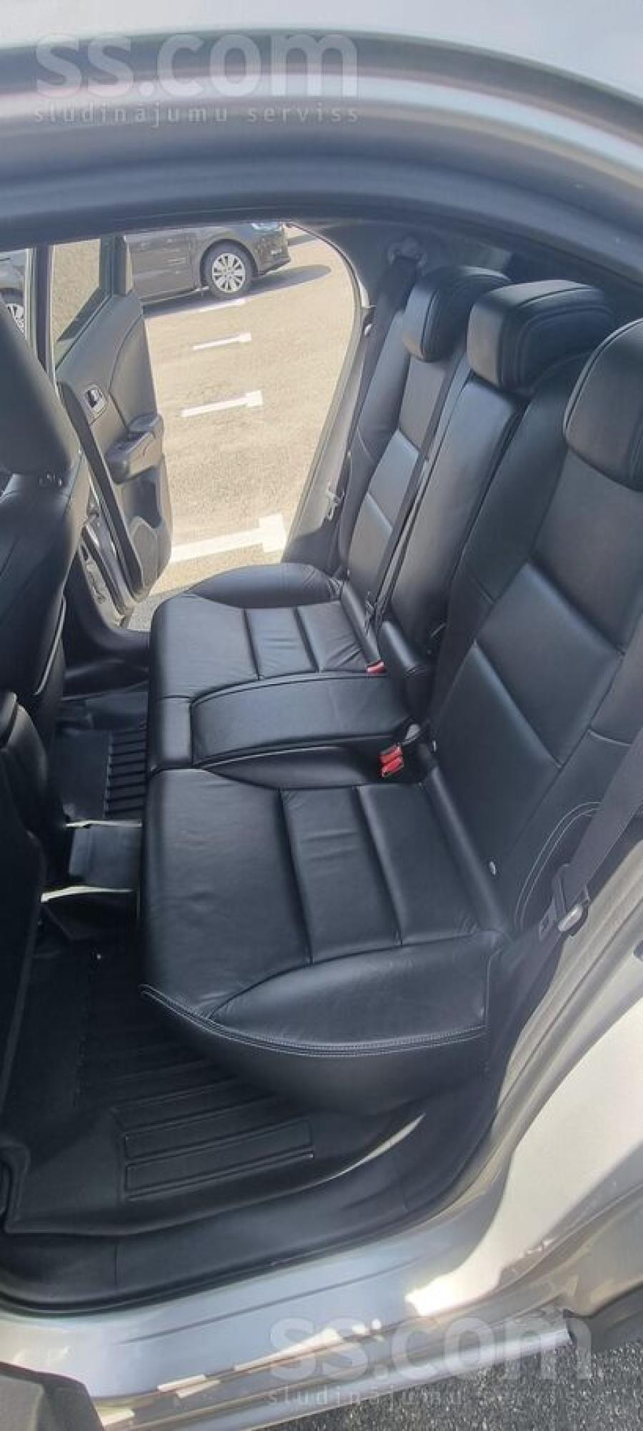 Pelēks Honda Civic 2012 Rīga, ar dzinēja tilpumu 1.80 L un nobraukumu 134 tūkst. km par 7500 €, foto 7 vietnē AUTOMOTO.COM.LV