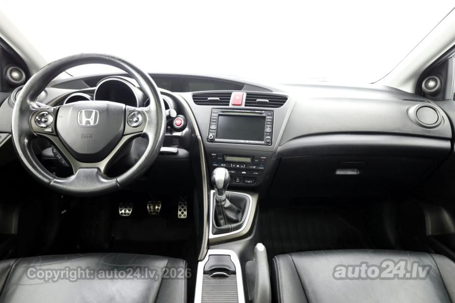Pelēks Honda Civic 2012 Tallina, ar dzinēja tilpumu 1.80 L un nobraukumu 279 tūkst. km par 3299 €, foto 6 vietnē AUTOMOTO.COM.LV