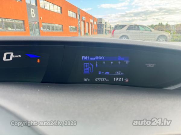 Grey Honda Civic 2015 in Tallinn, with an engine capacity of 1.80 L and mileage of 78 thousand km for 9500 €, photo 7 on AUTOMOTO.COM.LV