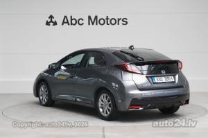 Grey Honda Civic 2016 in Tallinn, with an engine capacity of 1.30 L and mileage of 128 thousand km for 9900 €, photo 7 on AUTOMOTO.COM.LV