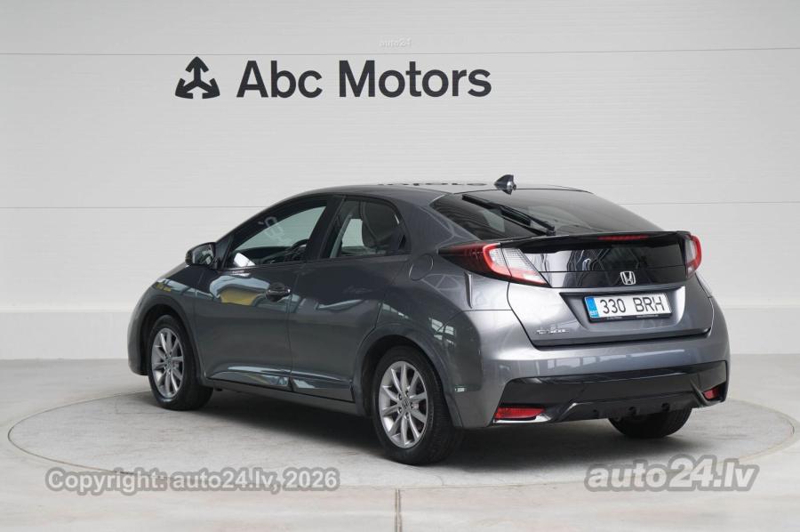 Grey Honda Civic 2016 in Tallinn, with an engine capacity of 1.30 L and mileage of 128 thousand km for 9900 €, photo 7 on AUTOMOTO.COM.LV