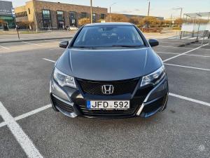 Grey Honda Civic 2016 in Vilnius, with an engine capacity of 1.34 L and mileage of 105 thousand km for 8500 €, photo 3 on AUTOMOTO.COM.LV