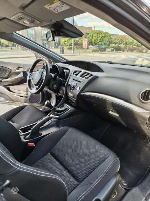 Grey Honda Civic 2016 in Vilnius, with an engine capacity of 1.34 L and mileage of 105 thousand km for 8500 €, photo 12 on AUTOMOTO.COM.LV