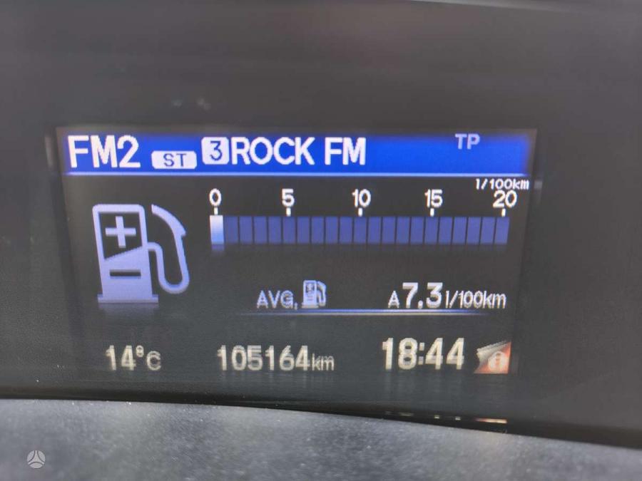 Grey Honda Civic 2016 in Vilnius, with an engine capacity of 1.34 L and mileage of 105 thousand km for 8500 €, photo 17 on AUTOMOTO.COM.LV