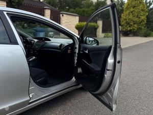 Grey Honda Civic 2016 in Vilnius, with an engine capacity of 1.80 L and mileage of 180 thousand km for 8450 €, photo 34 on AUTOMOTO.COM.LV