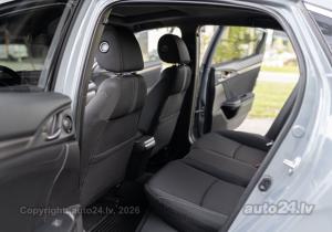 Grey Honda Civic 2017 in Tallinn, with an engine capacity of 1.00 L and mileage of 87 thousand km for 14890 €, photo 14 on AUTOMOTO.COM.LV