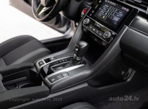 Grey Honda Civic 2017 in Tallinn, with an engine capacity of 1.00 L and mileage of 87 thousand km for 14890 €, photo 16 on AUTOMOTO.COM.LV
