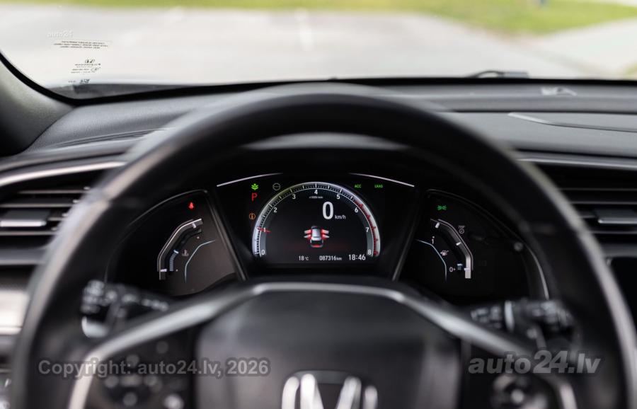 Grey Honda Civic 2017 in Tallinn, with an engine capacity of 1.00 L and mileage of 87 thousand km for 14890 €, photo 25 on AUTOMOTO.COM.LV