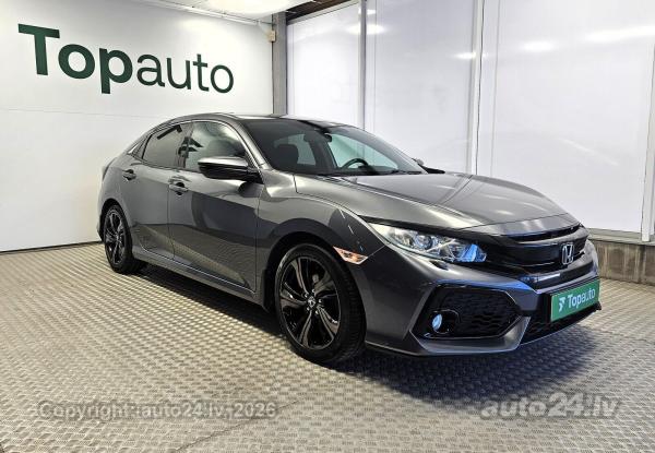 Grey Honda Civic 2017 in Tallinn, with an engine capacity of 1.00 L and mileage of 82 thousand km for 12900 €, photo 1 on AUTOMOTO.COM.LV