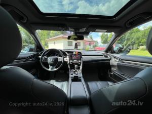 Pelēks Honda Civic 2017 Rapla, ar dzinēja tilpumu 1.50 L un nobraukumu 185 tūkst. km par 13000 €, foto 7 vietnē AUTOMOTO.COM.LV