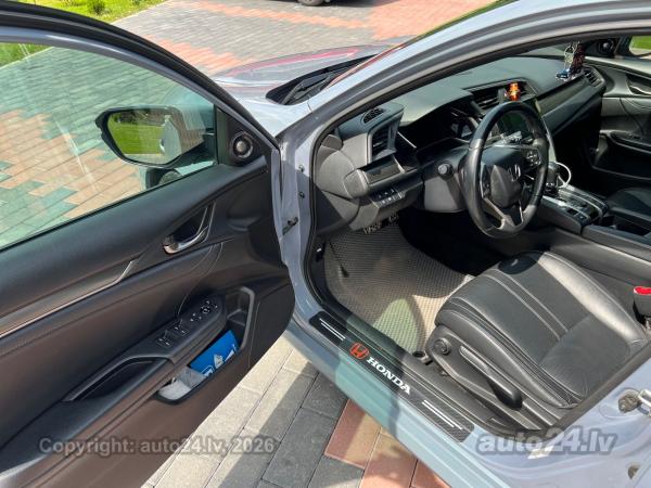 Pelēks Honda Civic 2017 Rapla, ar dzinēja tilpumu 1.50 L un nobraukumu 185 tūkst. km par 13000 €, foto 11 vietnē AUTOMOTO.COM.LV