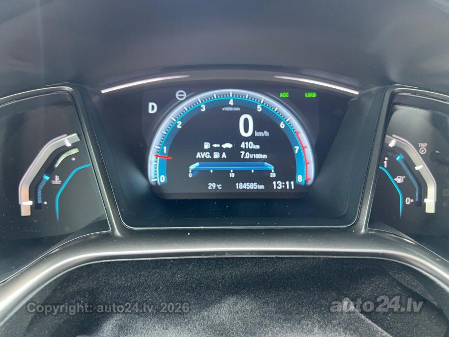 Pelēks Honda Civic 2017 Rapla, ar dzinēja tilpumu 1.50 L un nobraukumu 185 tūkst. km par 13000 €, foto 12 vietnē AUTOMOTO.COM.LV