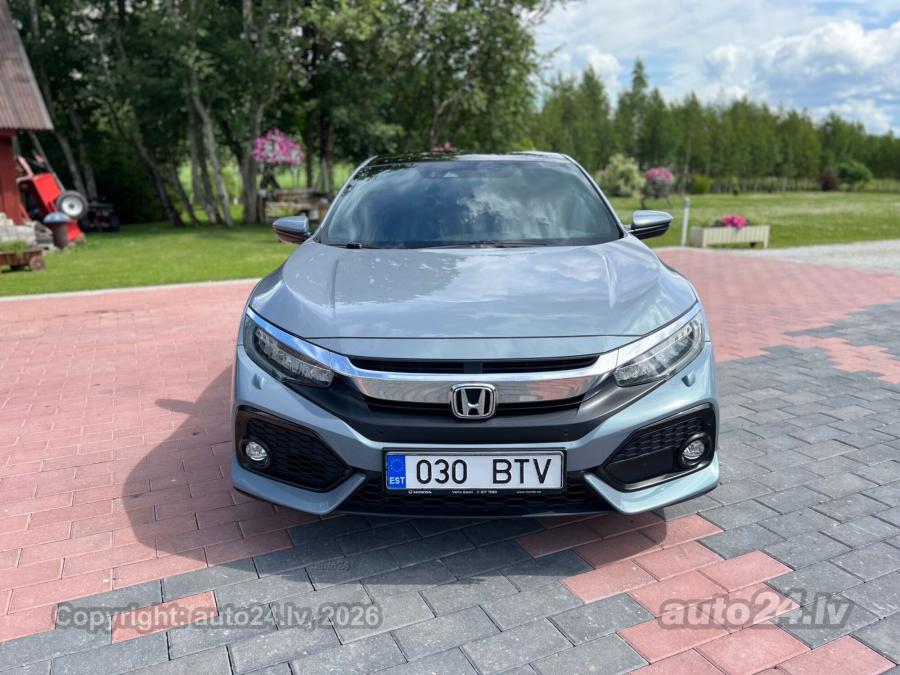 Pelēks Honda Civic 2017 Rapla, ar dzinēja tilpumu 1.50 L un nobraukumu 185 tūkst. km par 13000 €, foto 14 vietnē AUTOMOTO.COM.LV