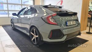Pelēks Honda Civic 2017 Tartu, ar dzinēja tilpumu 1.50 L un nobraukumu 188 tūkst. km par 14900 €, foto 5 vietnē AUTOMOTO.COM.LV