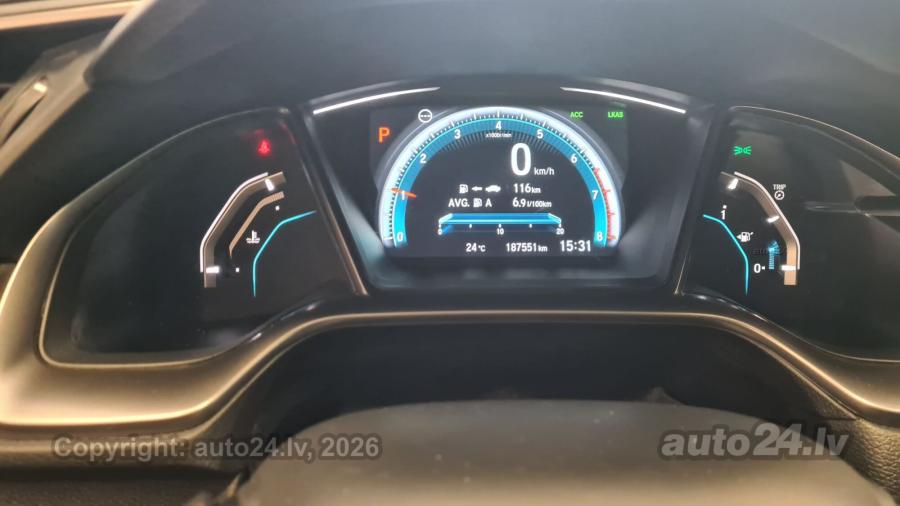 Pelēks Honda Civic 2017 Tartu, ar dzinēja tilpumu 1.50 L un nobraukumu 188 tūkst. km par 14900 €, foto 14 vietnē AUTOMOTO.COM.LV