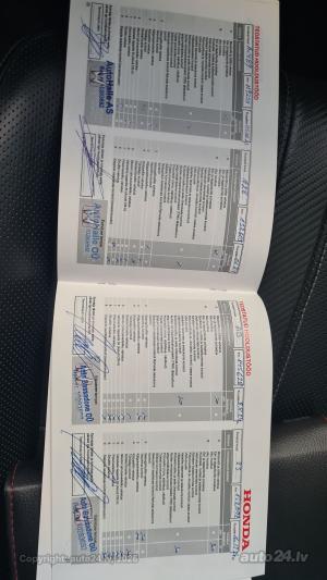 Pelēks Honda Civic 2017 Tartu, ar dzinēja tilpumu 1.50 L un nobraukumu 188 tūkst. km par 14900 €, foto 23 vietnē AUTOMOTO.COM.LV