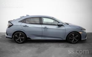 Pelēks Honda Civic 2017 Tallina, ar dzinēja tilpumu 1.50 L un nobraukumu 132 tūkst. km par 14899 €, foto 7 vietnē AUTOMOTO.COM.LV