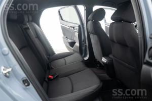 Pelēks Honda Civic 2017 Tallina, ar dzinēja tilpumu 1.50 L un nobraukumu 132 tūkst. km par 14899 €, foto 12 vietnē AUTOMOTO.COM.LV