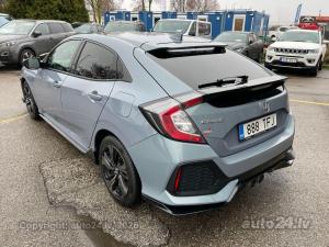 Grey Honda Civic 2018 in Tartu, with an engine capacity of 1.50 L and mileage of 90 thousand km for 15890 €, photo 7 on AUTOMOTO.COM.LV