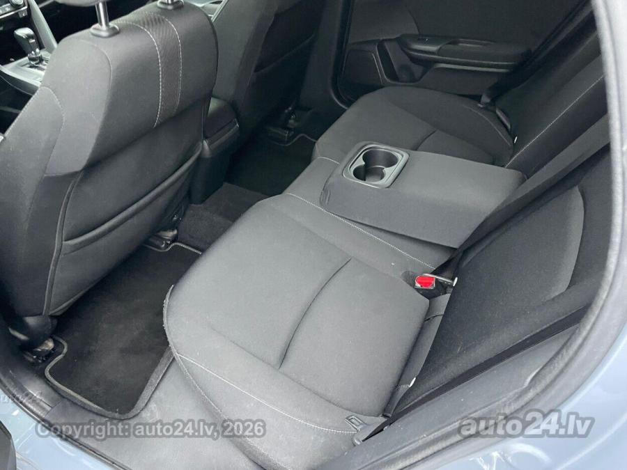 Grey Honda Civic 2018 in Tartu, with an engine capacity of 1.50 L and mileage of 90 thousand km for 15890 €, photo 10 on AUTOMOTO.COM.LV