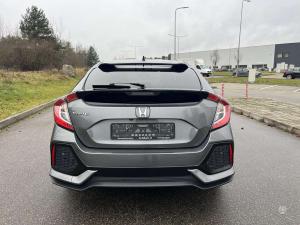 Pelēks Honda Civic 2018 Viļņa, ar dzinēja tilpumu 1.60 L un nobraukumu 251 tūkst. km par 10650 €, foto 6 vietnē AUTOMOTO.COM.LV