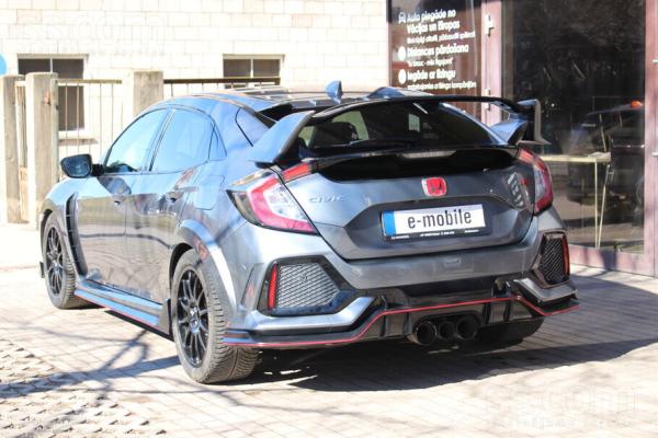 Pelēks Honda Civic 2018 Rīga, ar dzinēja tilpumu 2.00 L un nobraukumu 97 tūkst. km par 29700 €, foto 4 vietnē AUTOMOTO.COM.LV