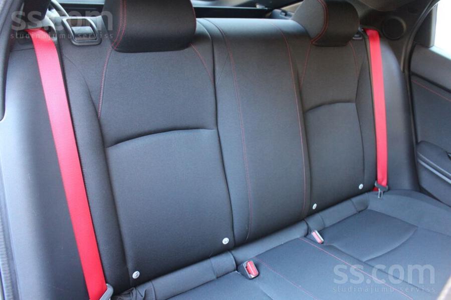 Pelēks Honda Civic 2018 Rīga, ar dzinēja tilpumu 2.00 L un nobraukumu 98 tūkst. km par 28950 €, foto 13 vietnē AUTOMOTO.COM.LV