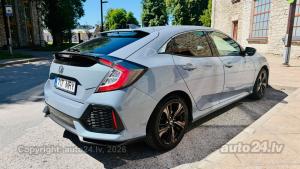 Grey Honda Civic 2018 in Tallinn, with an engine capacity of 1.60 L and mileage of 70 thousand km for 16900 €, photo 4 on AUTOMOTO.COM.LV