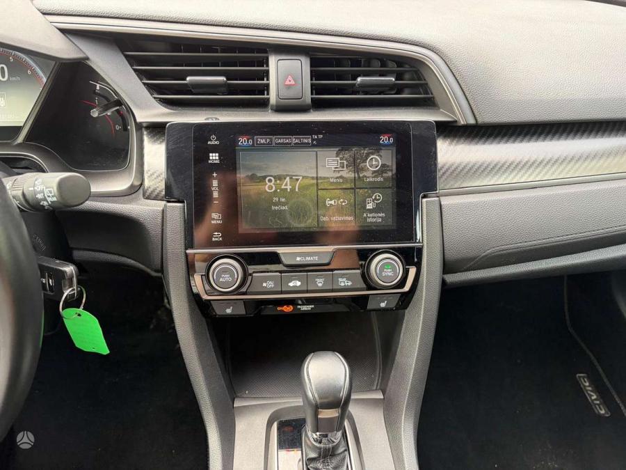 Pelēks Honda Civic 2018 Viļņa, ar dzinēja tilpumu 1.50 L un nobraukumu 102 tūkst. km par 17390 €, foto 13 vietnē AUTOMOTO.COM.LV