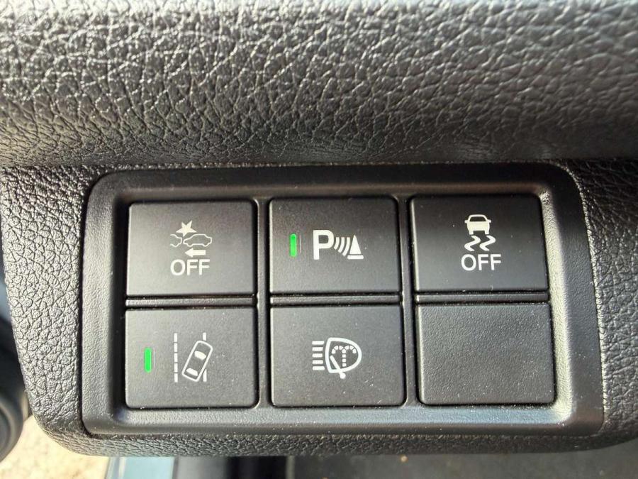 Pelēks Honda Civic 2018 Viļņa, ar dzinēja tilpumu 1.50 L un nobraukumu 102 tūkst. km par 17390 €, foto 19 vietnē AUTOMOTO.COM.LV