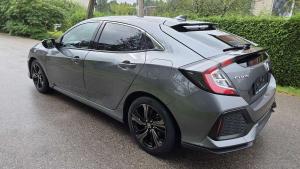 Pelēks Honda Civic 2018 Prienai, ar dzinēja tilpumu 0.99 L un nobraukumu 150 tūkst. km par 9650 €, foto 6 vietnē AUTOMOTO.COM.LV