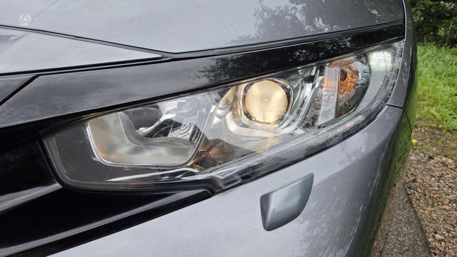 Pelēks Honda Civic 2018 Prienai, ar dzinēja tilpumu 0.99 L un nobraukumu 150 tūkst. km par 9650 €, foto 14 vietnē AUTOMOTO.COM.LV