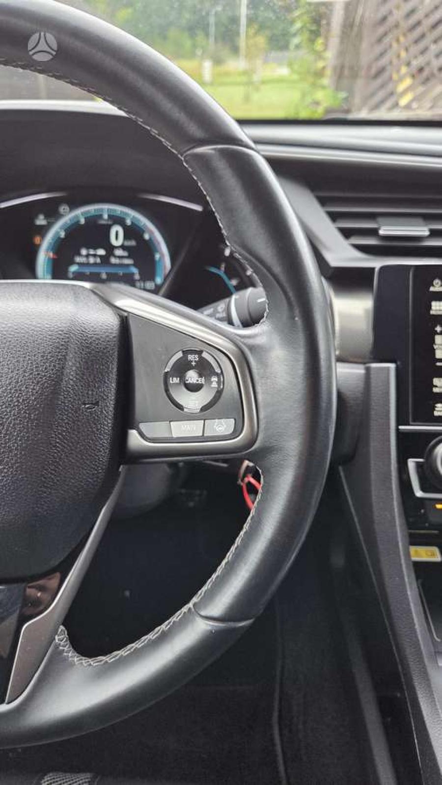 Pelēks Honda Civic 2018 Prienai, ar dzinēja tilpumu 0.99 L un nobraukumu 150 tūkst. km par 9650 €, foto 26 vietnē AUTOMOTO.COM.LV