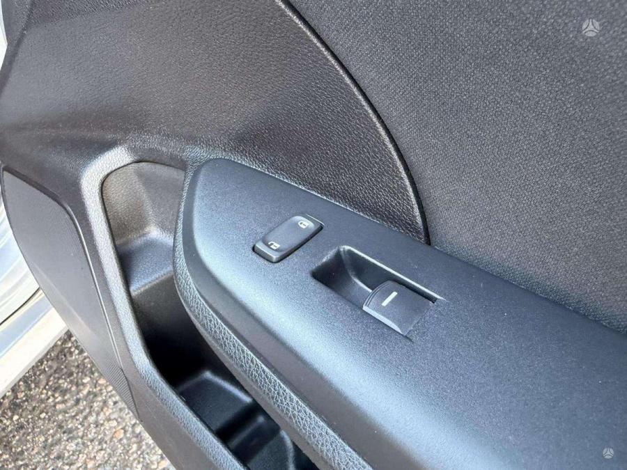 Pelēks Honda Civic 2018 Viļņa, ar dzinēja tilpumu 0.99 L un nobraukumu 137 tūkst. km par 10950 €, foto 21 vietnē AUTOMOTO.COM.LV