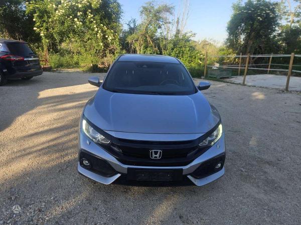 Pelēks Honda Civic 2019 Panevēža, ar dzinēja tilpumu 1.60 L un nobraukumu 119 tūkst. km par 7500 €, foto 2 vietnē AUTOMOTO.COM.LV
