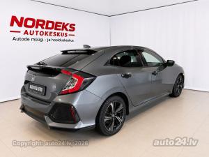 Grey Honda Civic 2019 in Tallinn, with an engine capacity of 1.00 L and mileage of 102 thousand km for 13490 €, photo 3 on AUTOMOTO.COM.LV