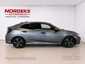 Grey Honda Civic 2019 in Tallinn, with an engine capacity of 1.00 L and mileage of 102 thousand km for 13490 €, photo 7 on AUTOMOTO.COM.LV