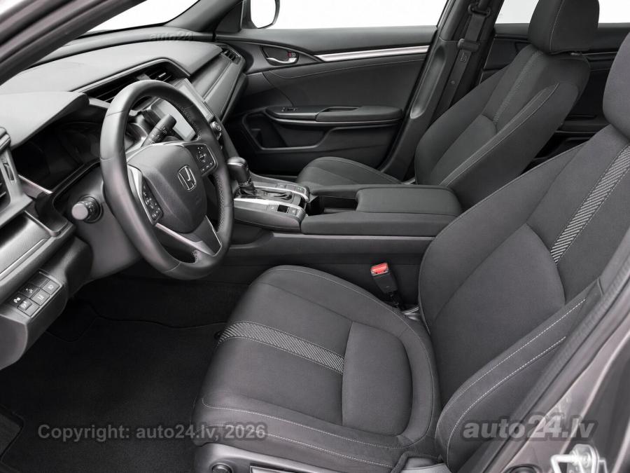 Grey Honda Civic 2019 in Tallinn, with an engine capacity of 1.00 L and mileage of 102 thousand km for 13490 €, photo 13 on AUTOMOTO.COM.LV
