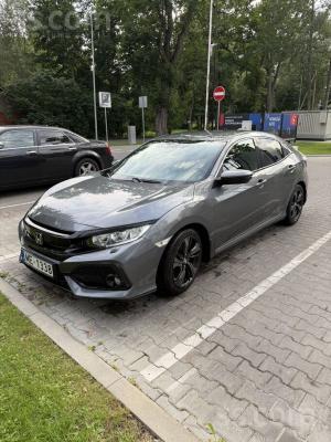Pelēks Honda Civic 2019 Rīga, ar dzinēja tilpumu 1.00 L un nobraukumu 122 tūkst. km par 16500 €, foto  vietnē AUTOMOTO.COM.LV
