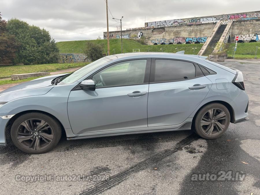 Pelēks Honda Civic 2019 Tallina, ar dzinēja tilpumu 1.50 L un nobraukumu 58 tūkst. km par 17900 €, foto 5 vietnē AUTOMOTO.COM.LV