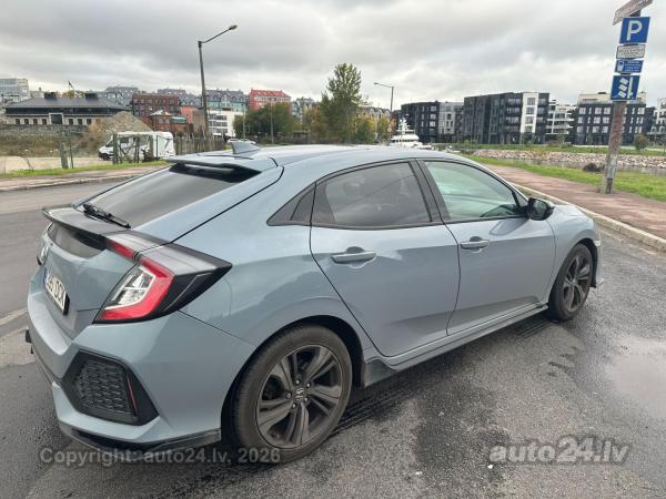 Pelēks Honda Civic 2019 Tallina, ar dzinēja tilpumu 1.50 L un nobraukumu 58 tūkst. km par 17900 €, foto 6 vietnē AUTOMOTO.COM.LV