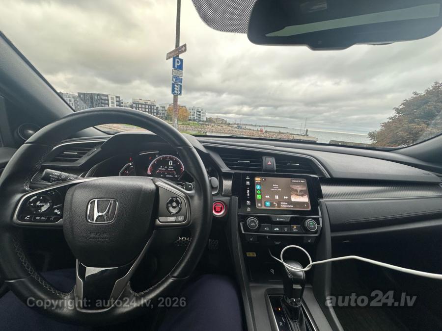 Pelēks Honda Civic 2019 Tallina, ar dzinēja tilpumu 1.50 L un nobraukumu 58 tūkst. km par 17900 €, foto 9 vietnē AUTOMOTO.COM.LV