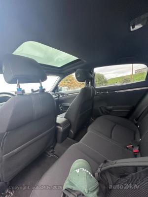Pelēks Honda Civic 2019 Tallina, ar dzinēja tilpumu 1.50 L un nobraukumu 58 tūkst. km par 17900 €, foto 11 vietnē AUTOMOTO.COM.LV