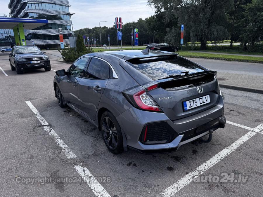 Grey Honda Civic 2020 in Tallinn, with an engine capacity of 1.00 L and mileage of 0 thousand km for 8900 €, photo 8 on AUTOMOTO.COM.LV