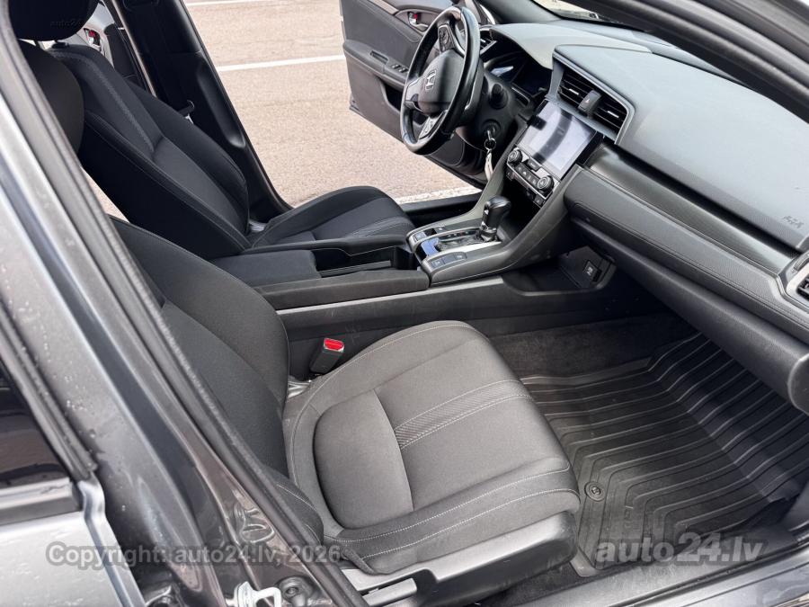 Grey Honda Civic 2020 in Tallinn, with an engine capacity of 1.00 L and mileage of 0 thousand km for 8900 €, photo 15 on AUTOMOTO.COM.LV